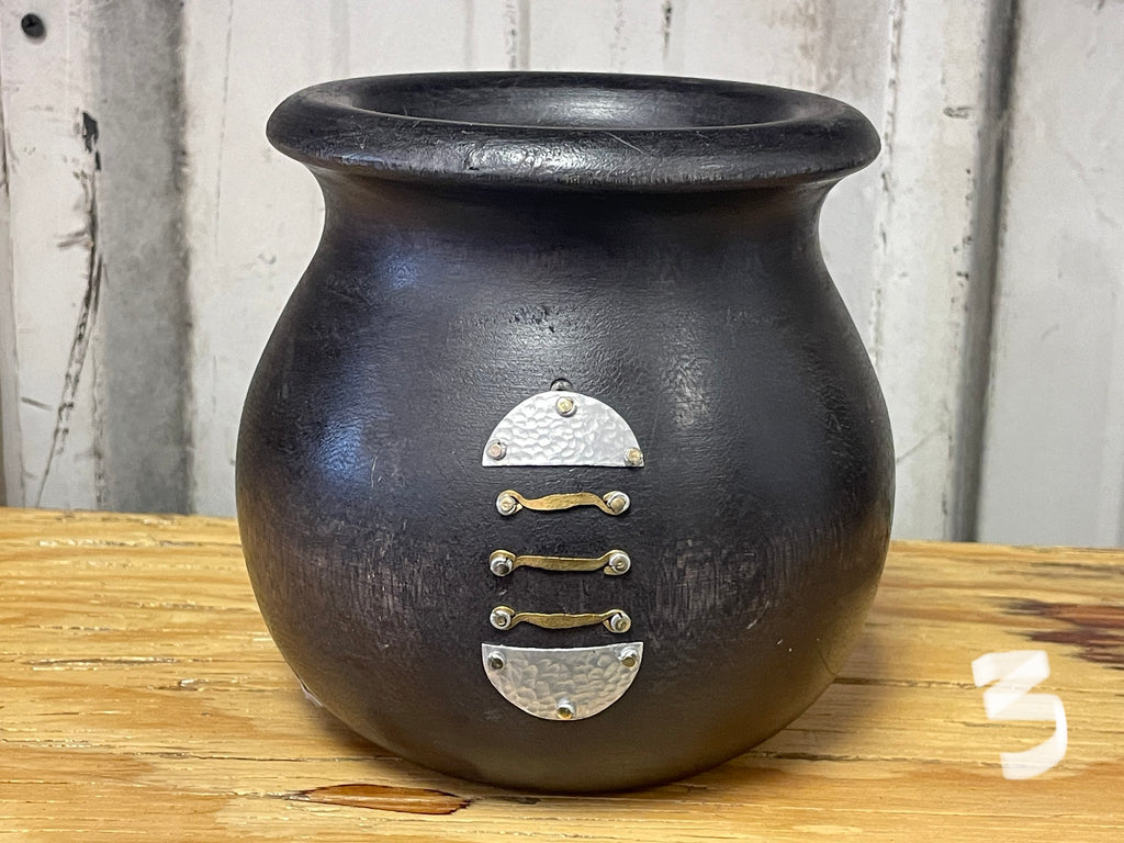 Dark wood w/ bone - pot – Shop with a Mission